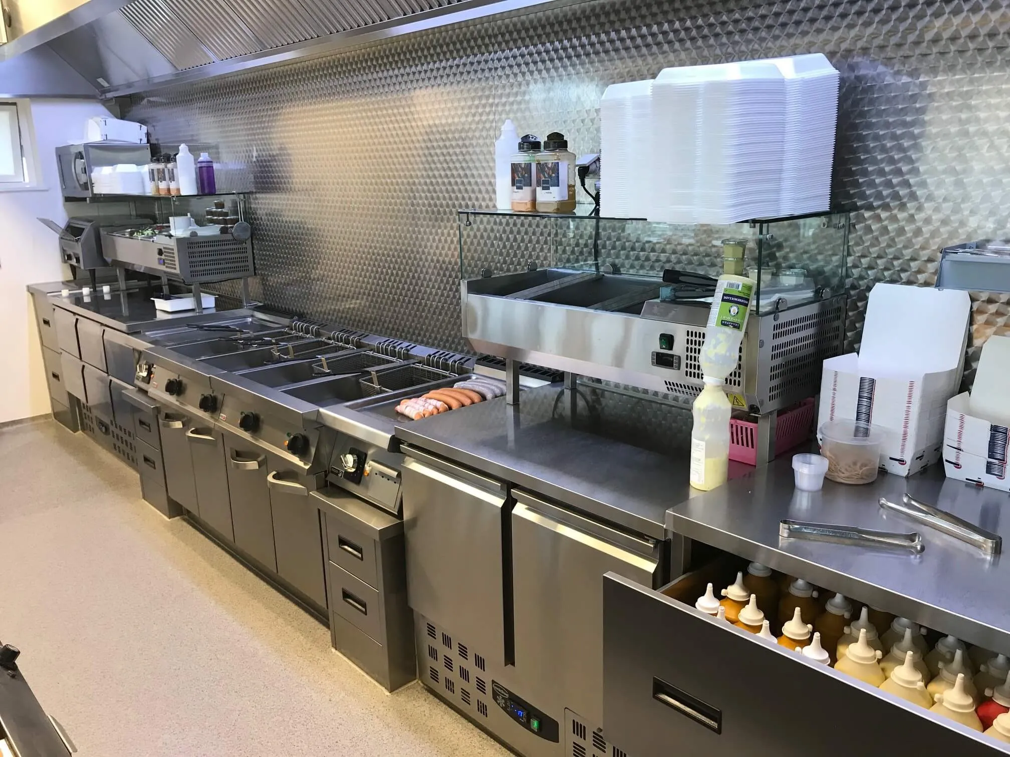 HAVNEGRILLEN - Nordisk Storkøkken